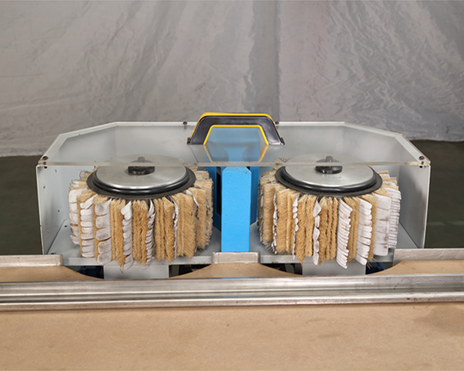 V2 brush edge sander - Công ty Cơ Khí Hồng Ký